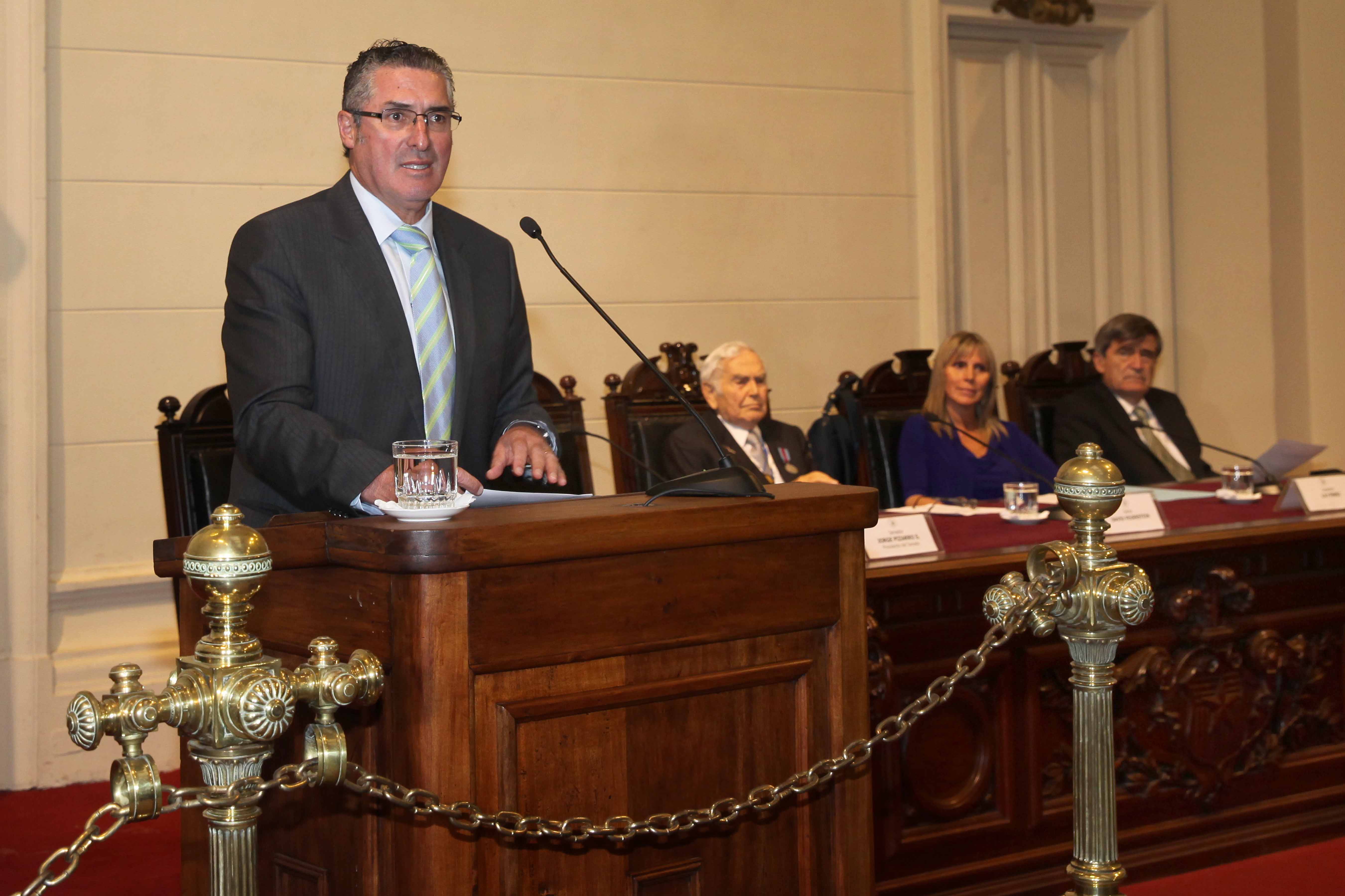 Homenaje a Don David Feuerstein, 25/11/2013 | Senado República de Chile
