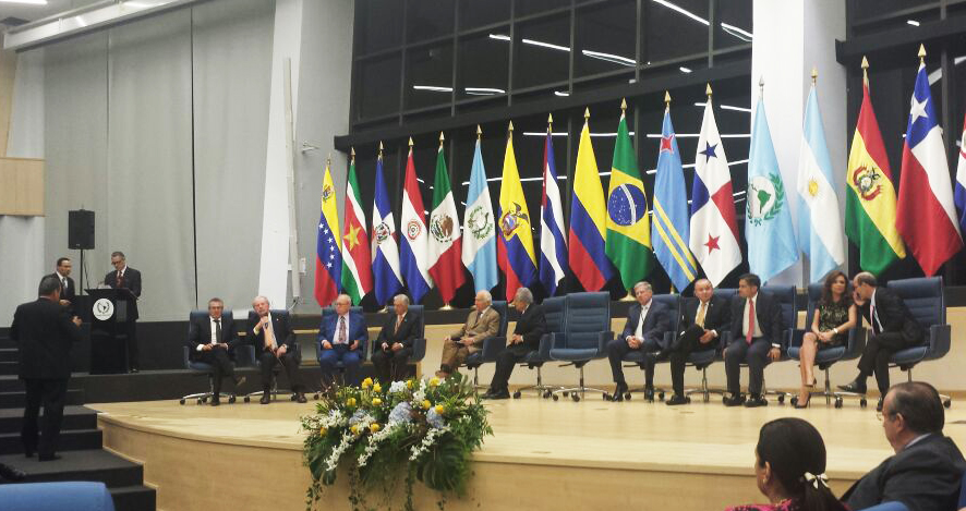 Asamblea Conmemorativa de los 50 años del Parlamento Latinoamericano ...